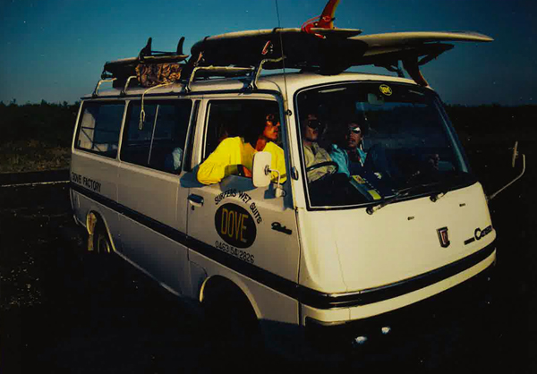 1978_dove-car | 国産高級ウェットスーツのDOVE