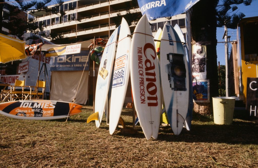 1980年オーストラリア-スタビーズ（80s Australia-Stubbies Surf Classic） | 国産高級ウェットスーツのDOVE